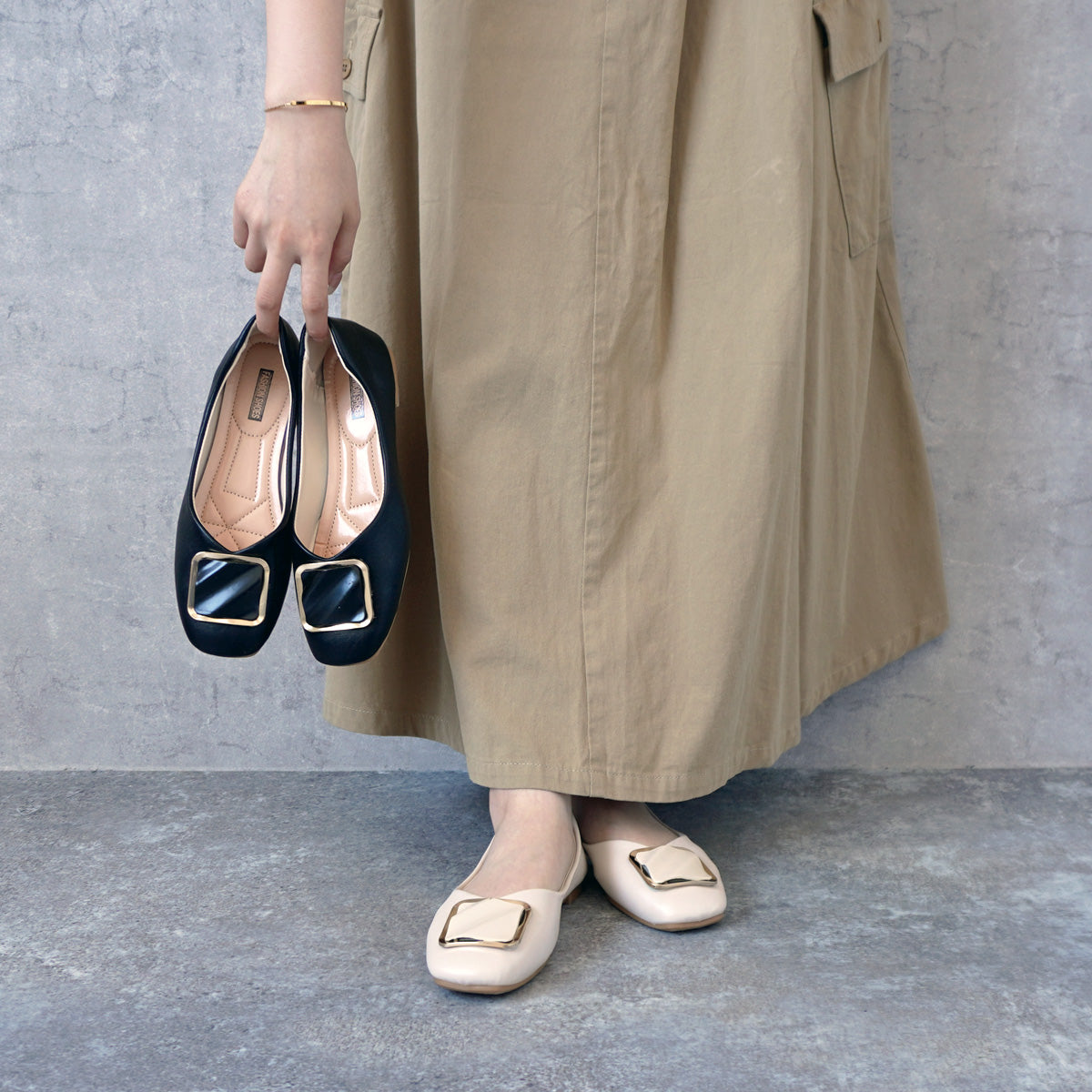 New Arrival – SELECT LEVERY